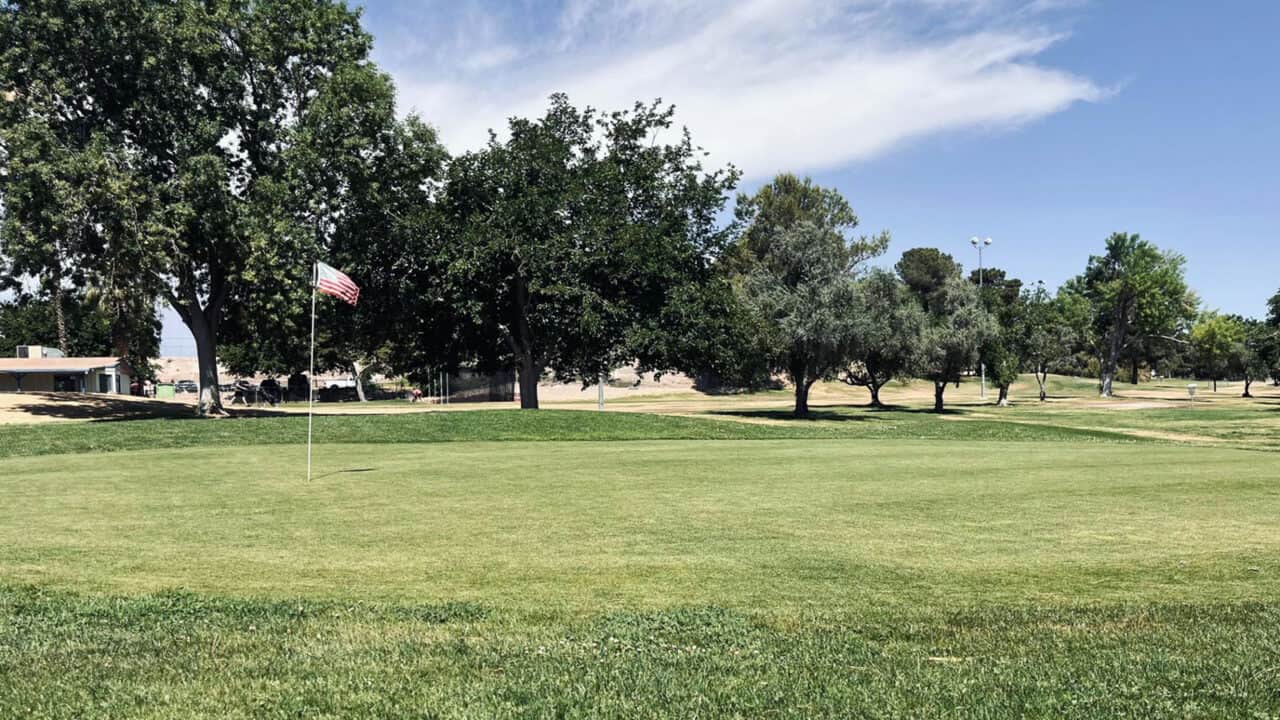 Cheapest Golf in Las Vegas | Las Vegas Par 3 Course