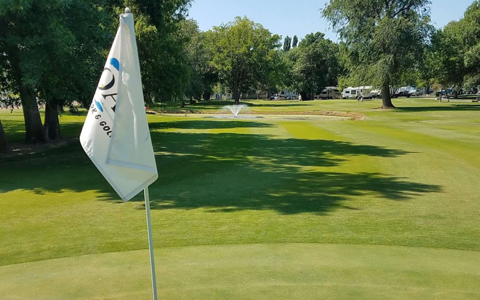 Oasis RV Park & Golf Course - Par 3 in Ephrata Washington
