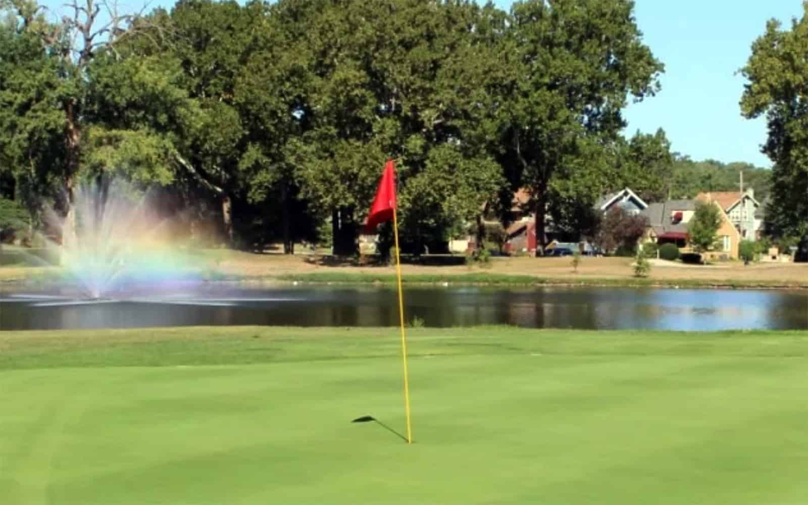 Steve Hogan Golf Course - Omaha Nebraska Par 3 Golf