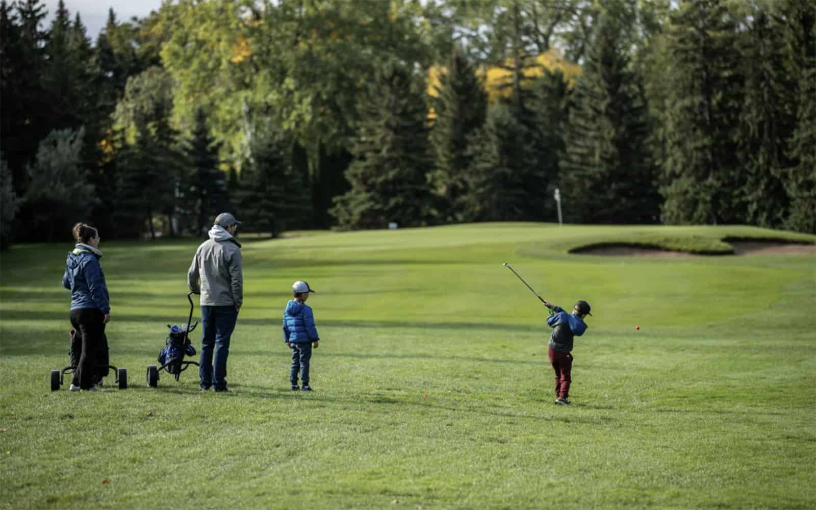 Par 3 Golf Course in Montréal - Golf Municipal de Montréal