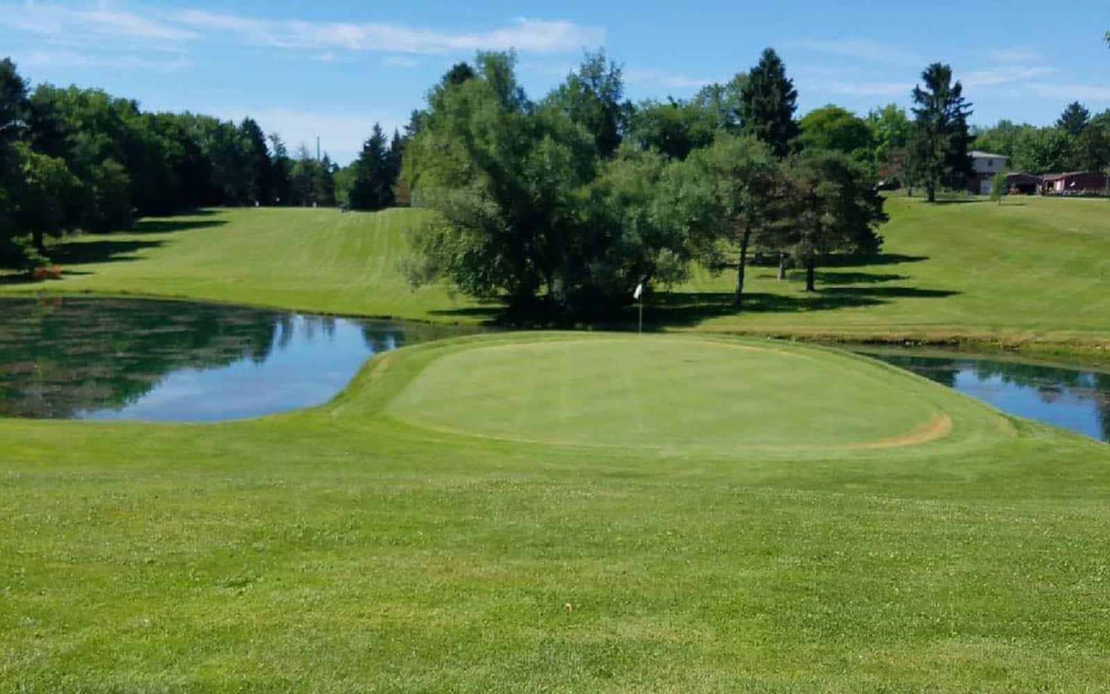 Executive Golf in Canton Ohio | Meadowlake Golf Club