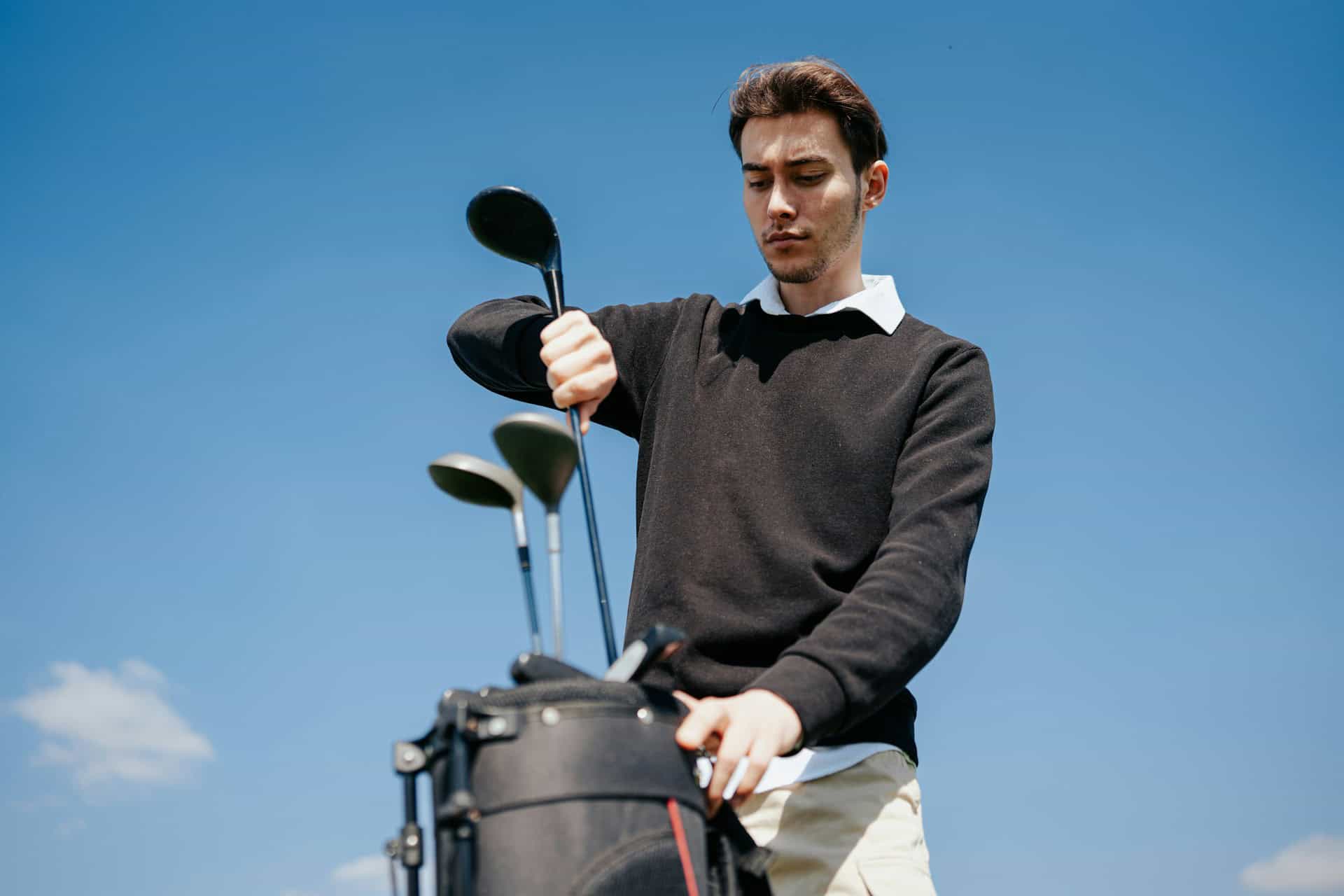 How to Choose the Right Club for Every Par 3 Hole - Par 3 Near Me