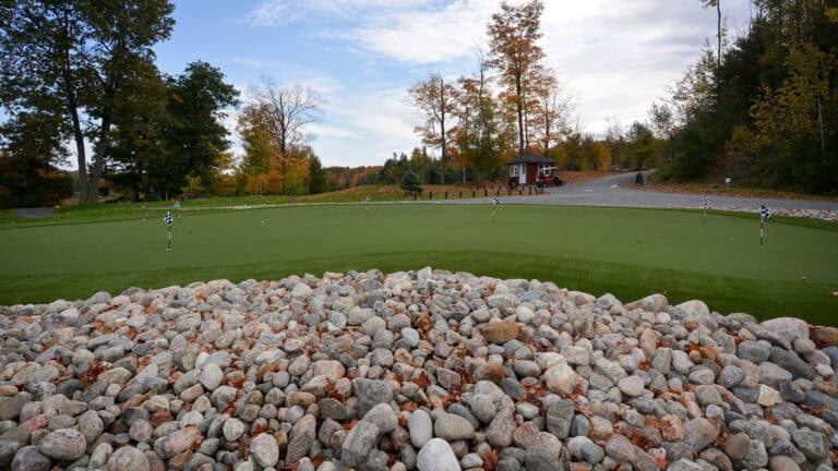 Par 3 Near Me | Find a Par 3 Golf Course Near You